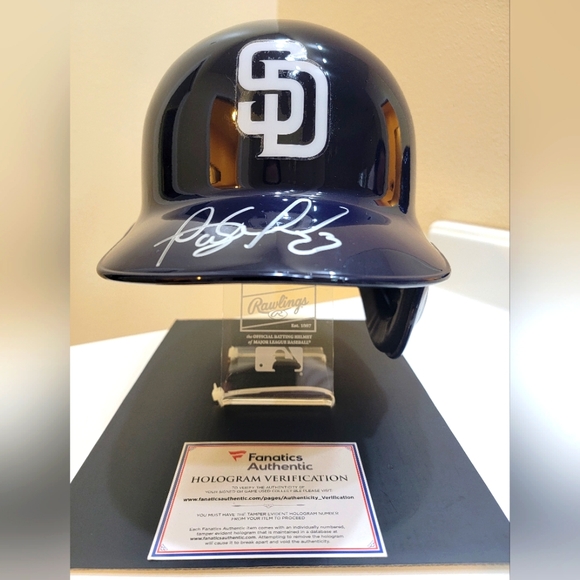 Rawlings | Other | Fanatics Authentic Fernando Tatis Jr Autographed ...